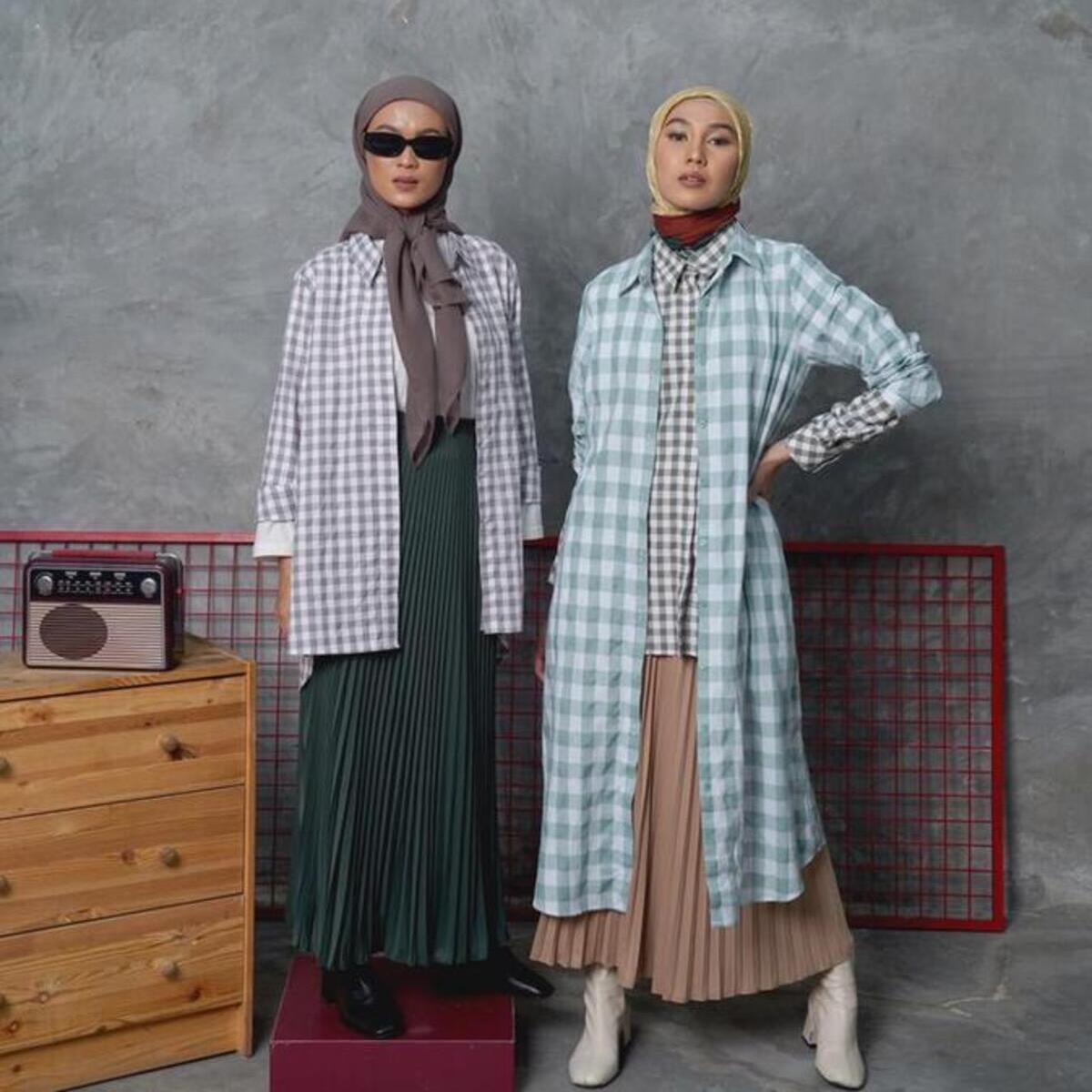 Ootd Kemeja Flanel Hijab Yang Terkece - TOPWISATA